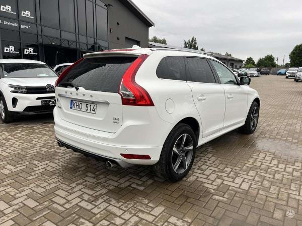 Balts Volvo XC60 2015 Tauragė, ar dzinēja tilpumu 2.40 L un nobraukumu 128 tūkst. km par 14200 €, foto 9 vietnē AUTOMOTO.COM.LV