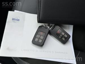 White Volvo XC60 2015 in Riga, with an engine capacity of 2.00 L and mileage of 217 thousand km for 13900 €, photo 22 on AUTOMOTO.COM.LV