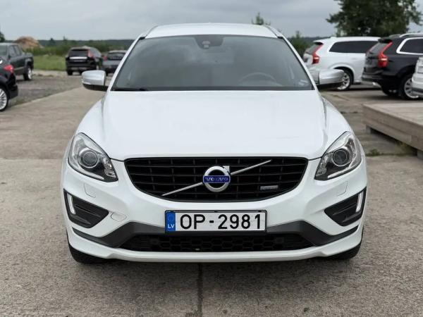 Белый Вольво ХС60 2015 в Рига, объемом двигателя 2.00 л и пробегом 217 тыс. км за 13900 €, фото 2 на AUTOMOTO.COM.LV