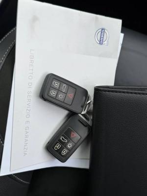 Белый Вольво ХС60 2015 в Рига, объемом двигателя 2.00 л и пробегом 217 тыс. км за 13900 €, фото 23 на AUTOMOTO.COM.LV