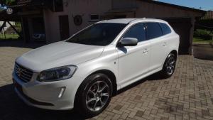 Balts Volvo XC60 2015 Joniškis, ar dzinēja tilpumu 2.40 L un nobraukumu 217 tūkst. km par 14249 €, foto 8 vietnē AUTOMOTO.COM.LV