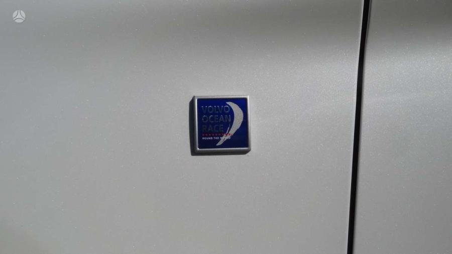 Balts Volvo XC60 2015 Joniškis, ar dzinēja tilpumu 2.40 L un nobraukumu 217 tūkst. km par 14249 €, foto 15 vietnē AUTOMOTO.COM.LV
