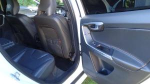 Balts Volvo XC60 2015 Joniškis, ar dzinēja tilpumu 2.40 L un nobraukumu 217 tūkst. km par 14249 €, foto 29 vietnē AUTOMOTO.COM.LV