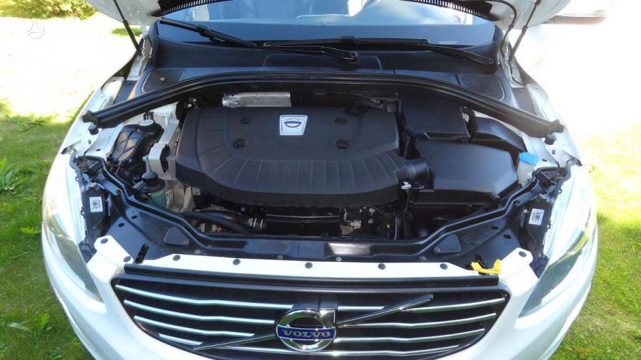 Balts Volvo XC60 2015 Joniškis, ar dzinēja tilpumu 2.40 L un nobraukumu 217 tūkst. km par 14249 €, foto 34 vietnē AUTOMOTO.COM.LV