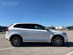 Balts Volvo XC60 2015 Rīga, ar dzinēja tilpumu 2.40 L un nobraukumu 198 tūkst. km par 14900 €, foto 4 vietnē AUTOMOTO.COM.LV