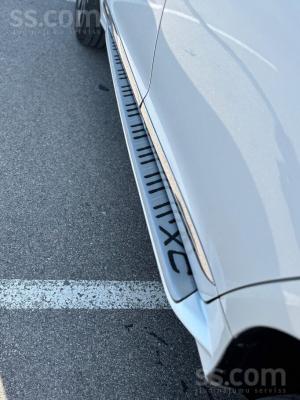 Balts Volvo XC60 2015 Rīga, ar dzinēja tilpumu 2.40 L un nobraukumu 198 tūkst. km par 14900 €, foto 8 vietnē AUTOMOTO.COM.LV