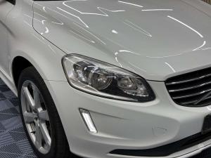 White Volvo XC60 2015 in Marijampole, with an engine capacity of 2.40 L and mileage of 229 thousand km for 12799 €, photo 31 on AUTOMOTO.COM.LV
