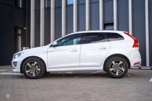 Balts Volvo XC60 2015 Viļņa, ar dzinēja tilpumu 2.40 L un nobraukumu 453 tūkst. km par 12499 €, foto 3 vietnē AUTOMOTO.COM.LV