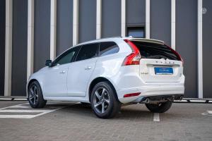 Balts Volvo XC60 2015 Viļņa, ar dzinēja tilpumu 2.40 L un nobraukumu 453 tūkst. km par 12499 €, foto 4 vietnē AUTOMOTO.COM.LV