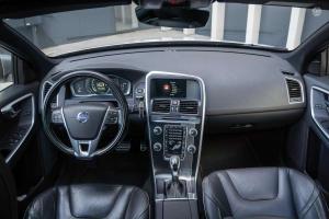 Balts Volvo XC60 2015 Viļņa, ar dzinēja tilpumu 2.40 L un nobraukumu 453 tūkst. km par 12499 €, foto 12 vietnē AUTOMOTO.COM.LV
