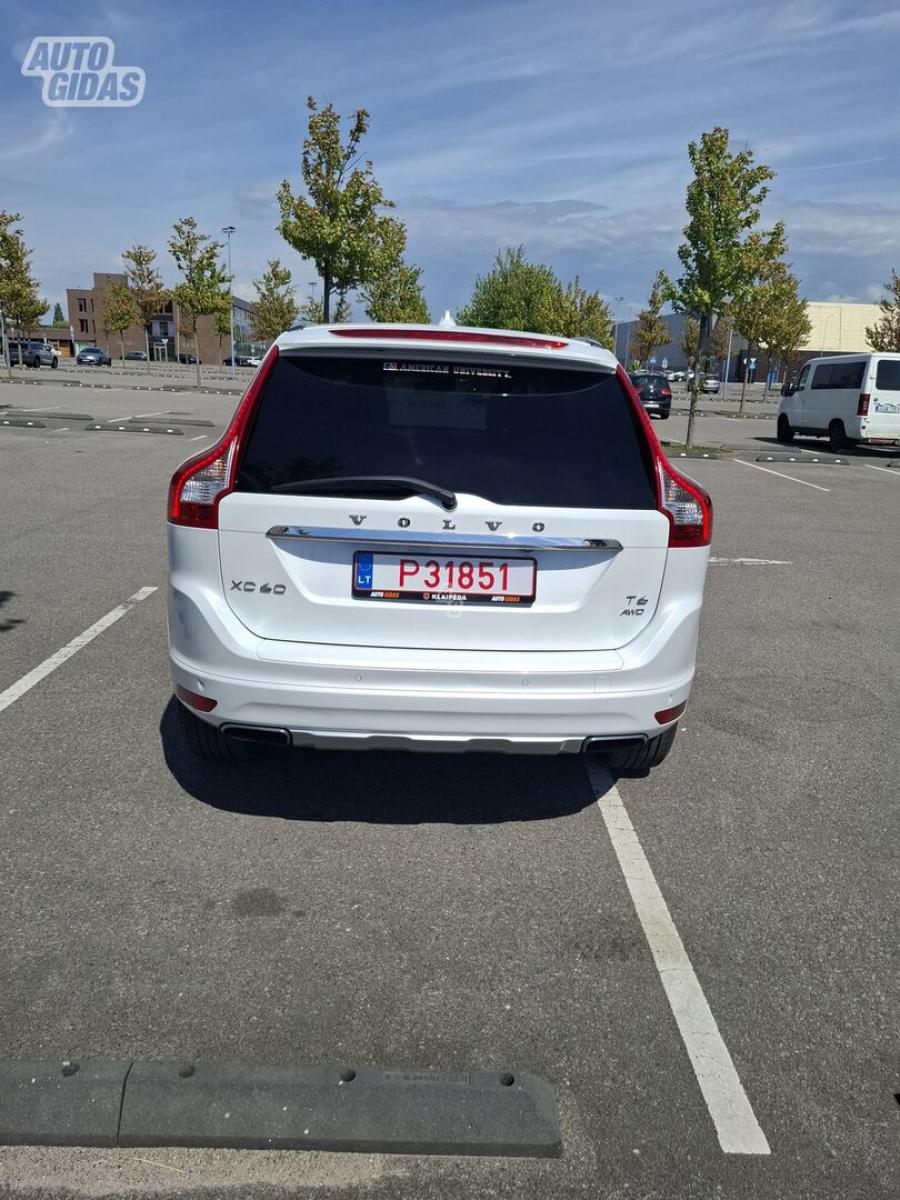 White Volvo XC60 2015 in Klaipeda, with an engine capacity of 3.00 L and mileage of 227 thousand km for 11600 €, photo 3 on AUTOMOTO.COM.LV