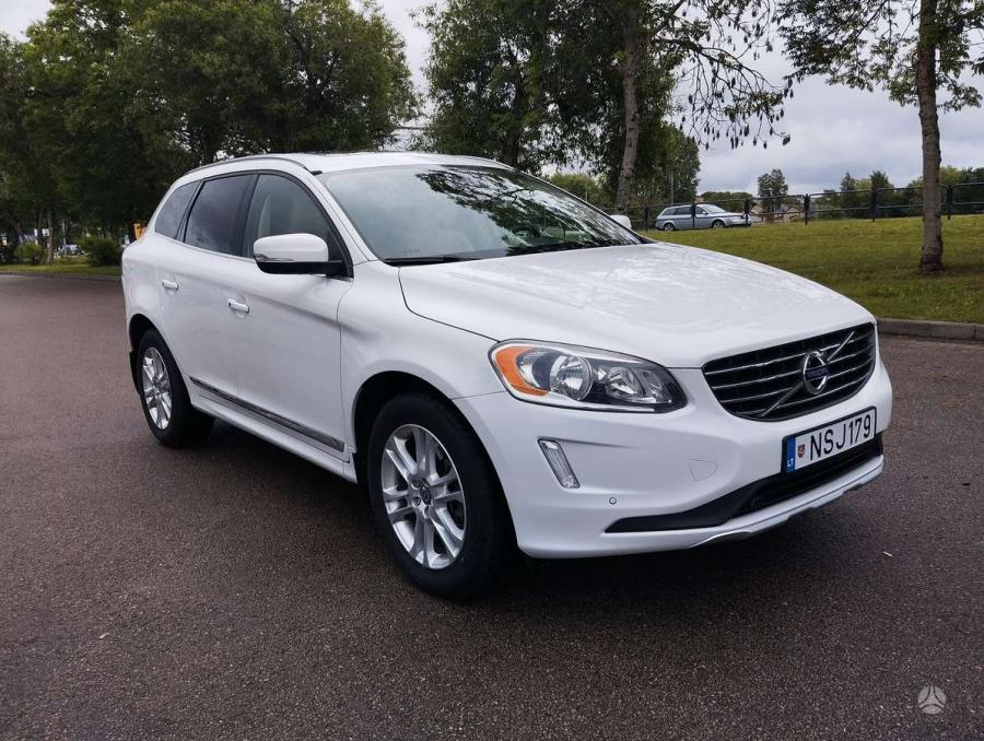 Balts Volvo XC60 2015 Šauļi, ar dzinēja tilpumu 1.97 L un nobraukumu 205 tūkst. km par 12500 €, foto 3 vietnē AUTOMOTO.COM.LV