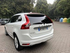 Balts Volvo XC60 2015 Tauragė, ar dzinēja tilpumu 1.97 L un nobraukumu 200 tūkst. km par 10650 €, foto 8 vietnē AUTOMOTO.COM.LV