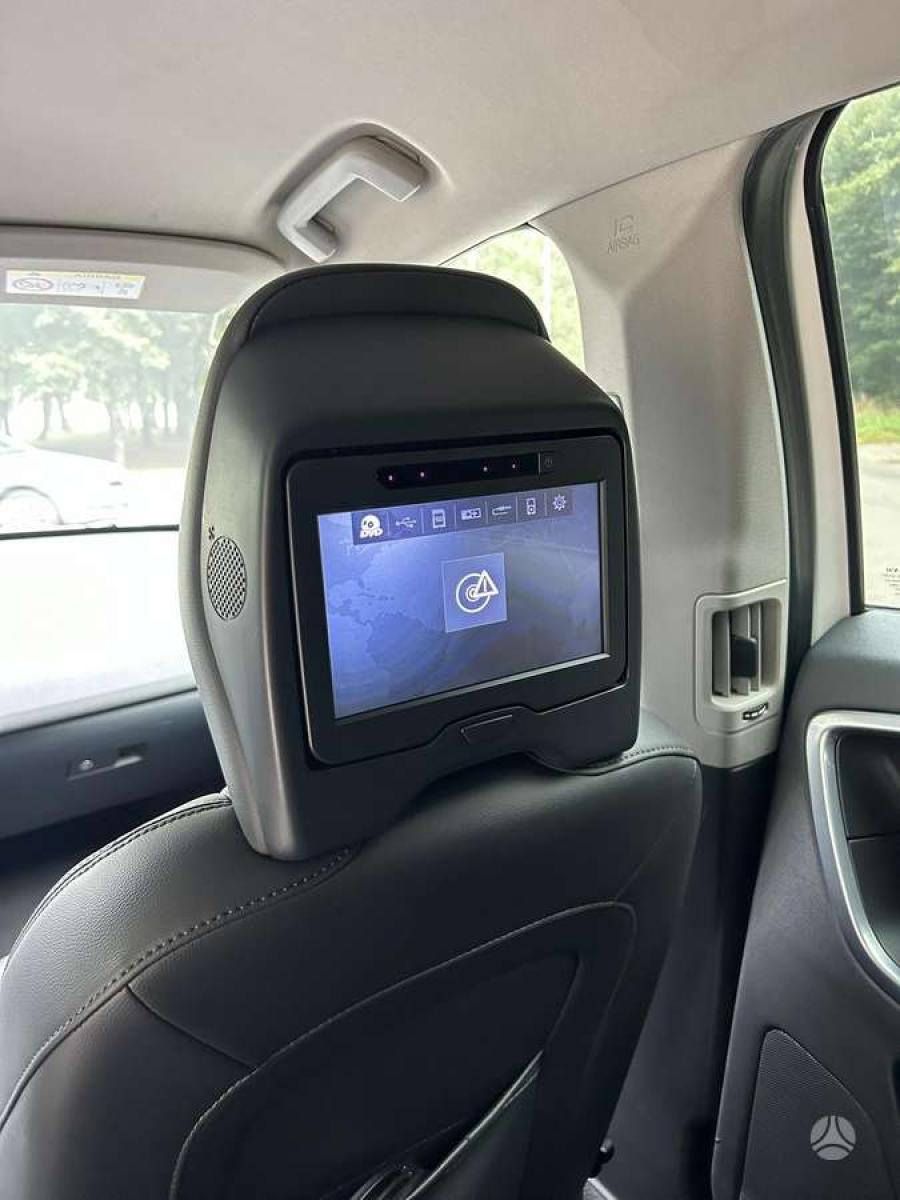 Balts Volvo XC60 2015 Tauragė, ar dzinēja tilpumu 1.97 L un nobraukumu 200 tūkst. km par 10650 €, foto 24 vietnē AUTOMOTO.COM.LV