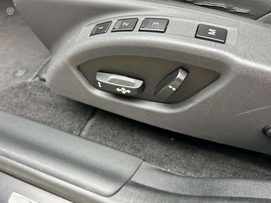 Balts Volvo XC60 2015 Tauragė, ar dzinēja tilpumu 1.97 L un nobraukumu 200 tūkst. km par 10650 €, foto 26 vietnē AUTOMOTO.COM.LV
