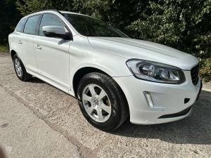 White Volvo XC60 2015 in Siauliai, with an engine capacity of 1.97 L and mileage of 279 thousand km for 8150 €, photo 7 on AUTOMOTO.COM.LV