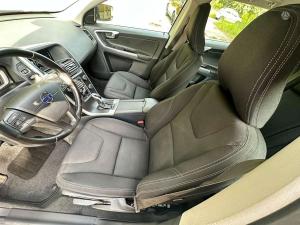 White Volvo XC60 2015 in Siauliai, with an engine capacity of 1.97 L and mileage of 279 thousand km for 8150 €, photo 15 on AUTOMOTO.COM.LV