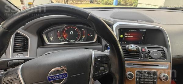 Вольво ХС60 2015 в Рига на AUTOMOTO.COM.LV Белый Вольво ХС60 2015 в Рига, объемом двигателя 2.40 л и пробегом 185 тыс. км за 14800 €, фото 10 на AUTOMOTO.COM.LV