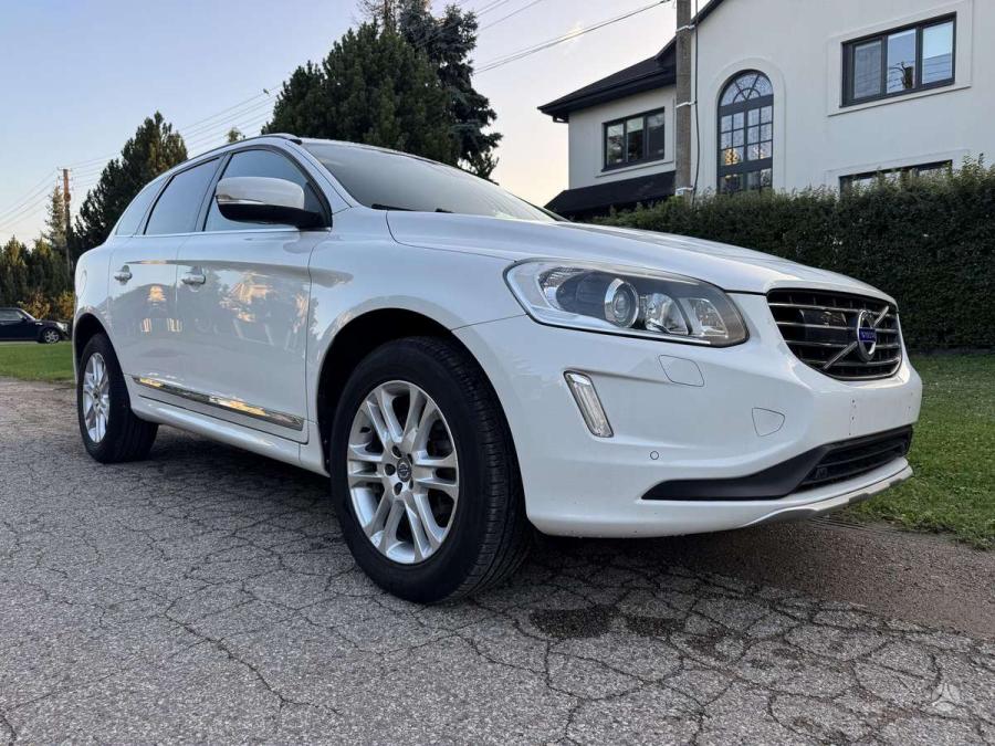 Balts Volvo XC60 2015 Kauņa, ar dzinēja tilpumu 1.97 L un nobraukumu 255 tūkst. km par 11999 €, foto 1 vietnē AUTOMOTO.COM.LV