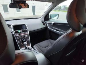 Balts Volvo XC60 2015 Kauņa, ar dzinēja tilpumu 2.40 L un nobraukumu 310 tūkst. km par 9800 €, foto 8 vietnē AUTOMOTO.COM.LV