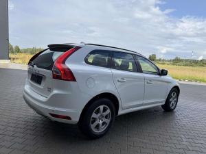 Balts Volvo XC60 2015 Šauļi, ar dzinēja tilpumu 2.40 L un nobraukumu 249 tūkst. km par 11200 €, foto 8 vietnē AUTOMOTO.COM.LV