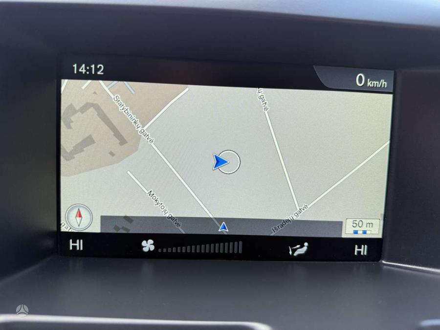 Balts Volvo XC60 2015 Šauļi, ar dzinēja tilpumu 2.40 L un nobraukumu 249 tūkst. km par 11200 €, foto 17 vietnē AUTOMOTO.COM.LV
