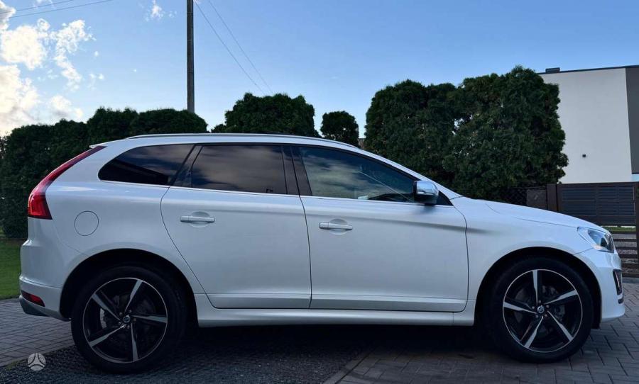 Balts Volvo XC60 2015 Kauņa, ar dzinēja tilpumu 2.00 L un nobraukumu 259 tūkst. km par 10350 €, foto 12 vietnē AUTOMOTO.COM.LV