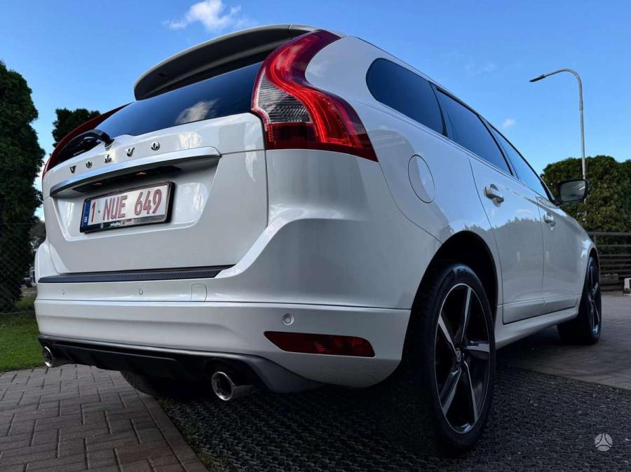 Balts Volvo XC60 2015 Kauņa, ar dzinēja tilpumu 2.00 L un nobraukumu 259 tūkst. km par 10350 €, foto 18 vietnē AUTOMOTO.COM.LV