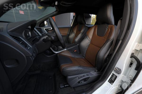 Balts Volvo XC60 2015 Jelgava, ar dzinēja tilpumu 2.40 L un nobraukumu 284 tūkst. km par 14850 €, foto 9 vietnē AUTOMOTO.COM.LV