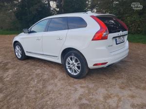 Balts Volvo XC60 2015 Kretinga, ar dzinēja tilpumu 2.00 L un nobraukumu 157 tūkst. km par 10500 €, foto 5 vietnē AUTOMOTO.COM.LV