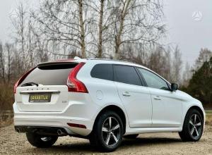 White Volvo XC60 2016 in Siauliai, with an engine capacity of 1.98 L and mileage of 272 thousand km for 12450 €, photo 4 on AUTOMOTO.COM.LV