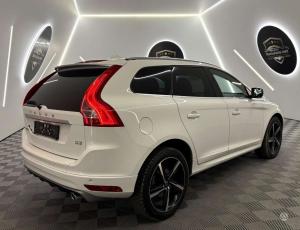 White Volvo XC60 2016 in Marijampole, with an engine capacity of 1.97 L and mileage of 300 thousand km for 12750 €, photo 12 on AUTOMOTO.COM.LV