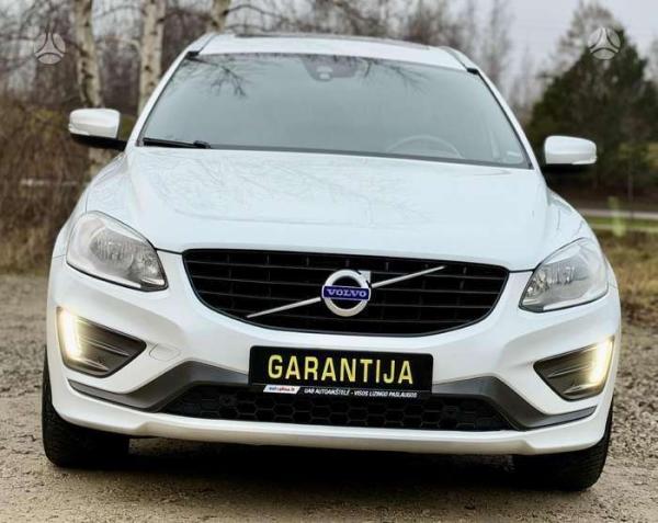 White Volvo XC60 2016 in Siauliai, with an engine capacity of 1.98 L and mileage of 272 thousand km for 12450 €, photo 5 on AUTOMOTO.COM.LV
