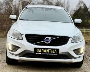 White Volvo XC60 2016 in Siauliai, with an engine capacity of 1.98 L and mileage of 272 thousand km for 12450 €, photo 5 on AUTOMOTO.COM.LV