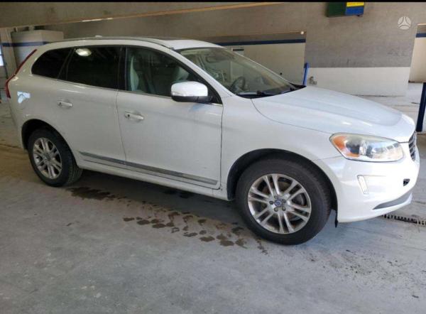 White Volvo XC60 2016 in Klaipeda, with an engine capacity of 1.97 L and mileage of 230 thousand km for 12600 €, photo 3 on AUTOMOTO.COM.LV