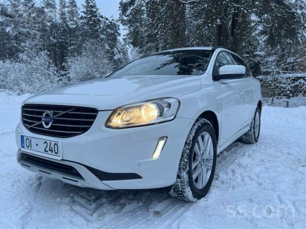 Balts Volvo XC60 2016 Daugavpils, ar dzinēja tilpumu 2.00 L un nobraukumu 258 tūkst. km par 13450 €, foto 1 vietnē AUTOMOTO.COM.LV