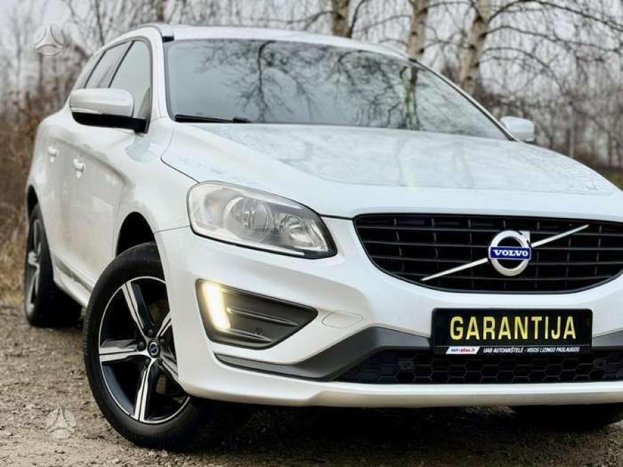 White Volvo XC60 2016 in Siauliai, with an engine capacity of 1.98 L and mileage of 272 thousand km for 12450 €, photo 15 on AUTOMOTO.COM.LV