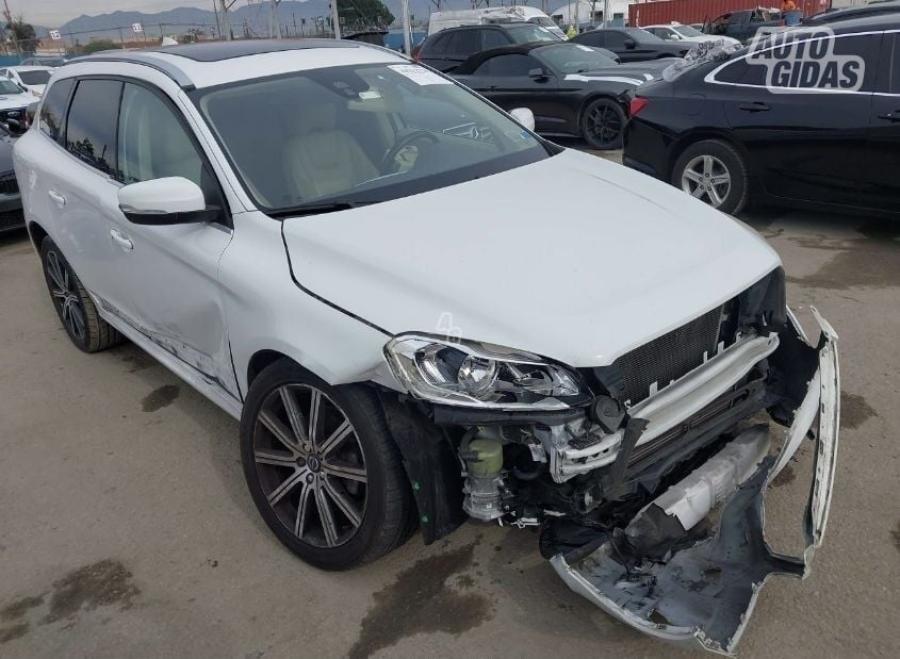Balts Volvo XC60 2016 Alīta, ar dzinēja tilpumu 2.00 L un nobraukumu 210 tūkst. km par 7750 €, foto 7 vietnē AUTOMOTO.COM.LV