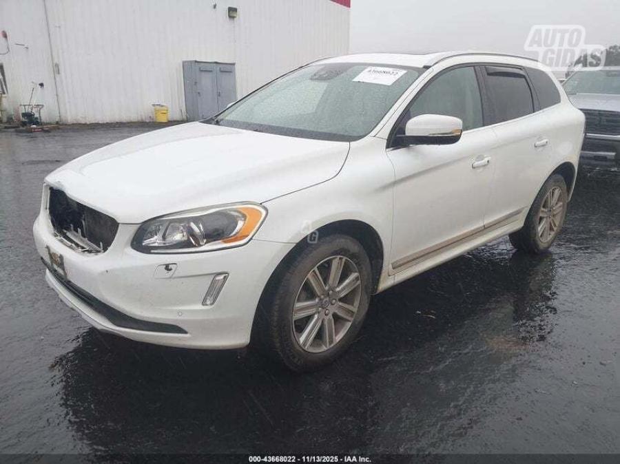 Белый Вольво ХС60 2016 в Каунас, объемом двигателя 2.00 л и пробегом 264 тыс. км за 10500 €, фото 3 на AUTOMOTO.COM.LV