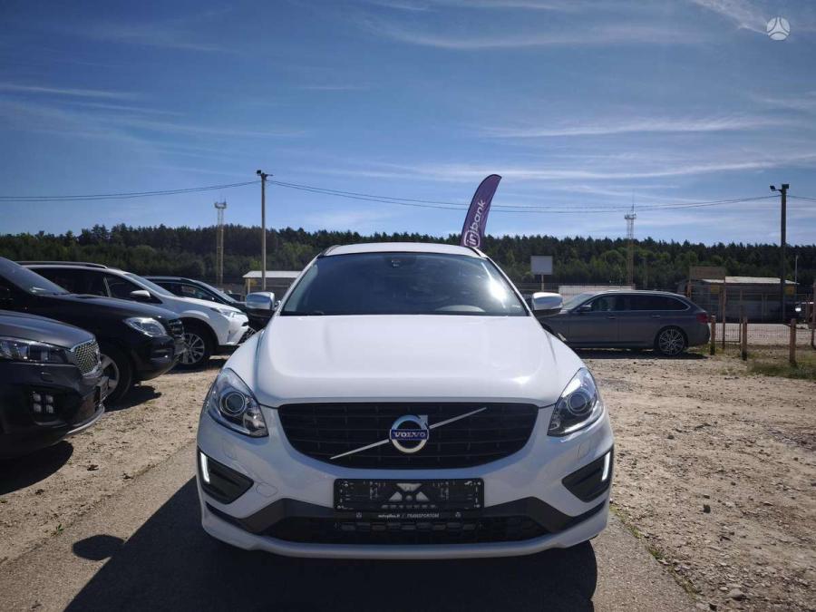 Balts Volvo XC60 2016 Viļņa, ar dzinēja tilpumu 2.40 L un nobraukumu 269 tūkst. km par 14850 €, foto 3 vietnē AUTOMOTO.COM.LV