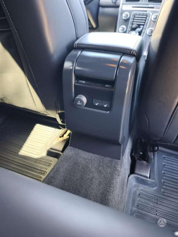 Balts Volvo XC60 2016 Viļņa, ar dzinēja tilpumu 2.40 L un nobraukumu 269 tūkst. km par 14850 €, foto 10 vietnē AUTOMOTO.COM.LV