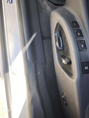 Balts Volvo XC60 2016 Viļņa, ar dzinēja tilpumu 2.40 L un nobraukumu 269 tūkst. km par 14850 €, foto 19 vietnē AUTOMOTO.COM.LV
