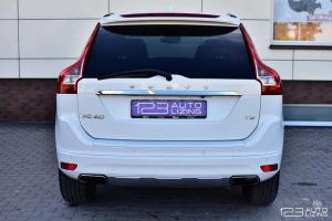 Balts Volvo XC60 2016 Kretinga, ar dzinēja tilpumu 2.00 L un nobraukumu 210 tūkst. km par 12999 €, foto 10 vietnē AUTOMOTO.COM.LV