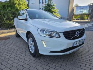 Balts Volvo XC60 2016 Kauņa, ar dzinēja tilpumu 1.97 L un nobraukumu 230 tūkst. km par 9700 €, foto 13 vietnē AUTOMOTO.COM.LV