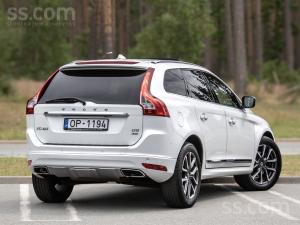 Balts Volvo XC60 2016 Rīga, ar dzinēja tilpumu 2.40 L un nobraukumu 194 tūkst. km par 18350 €, foto 4 vietnē AUTOMOTO.COM.LV