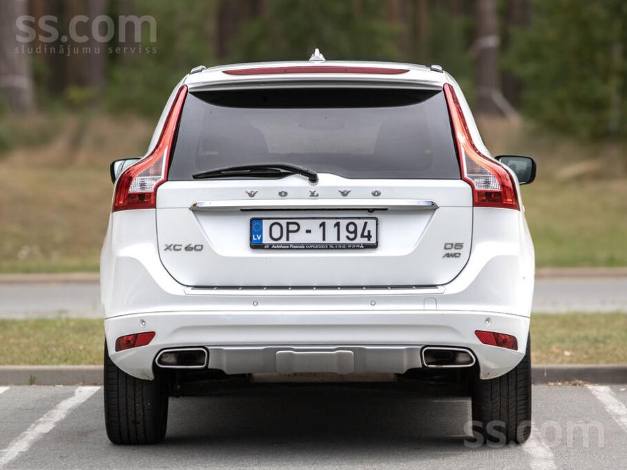 Balts Volvo XC60 2016 Rīga, ar dzinēja tilpumu 2.40 L un nobraukumu 194 tūkst. km par 18350 €, foto 5 vietnē AUTOMOTO.COM.LV