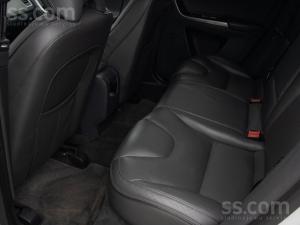 Balts Volvo XC60 2016 Rīga, ar dzinēja tilpumu 2.40 L un nobraukumu 194 tūkst. km par 18350 €, foto 15 vietnē AUTOMOTO.COM.LV