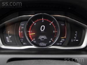 Balts Volvo XC60 2016 Rīga, ar dzinēja tilpumu 2.40 L un nobraukumu 194 tūkst. km par 18350 €, foto 28 vietnē AUTOMOTO.COM.LV