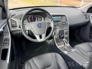 White Volvo XC60 2016 in Riga, with an engine capacity of 2.00 L and mileage of 247 thousand km for 13995 €, photo 12 on AUTOMOTO.COM.LV