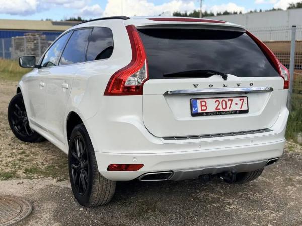 Balts Volvo XC60 2016 Rīga, ar dzinēja tilpumu 2.00 L un nobraukumu 247 tūkst. km par 13995 €, foto 2 vietnē AUTOMOTO.COM.LV